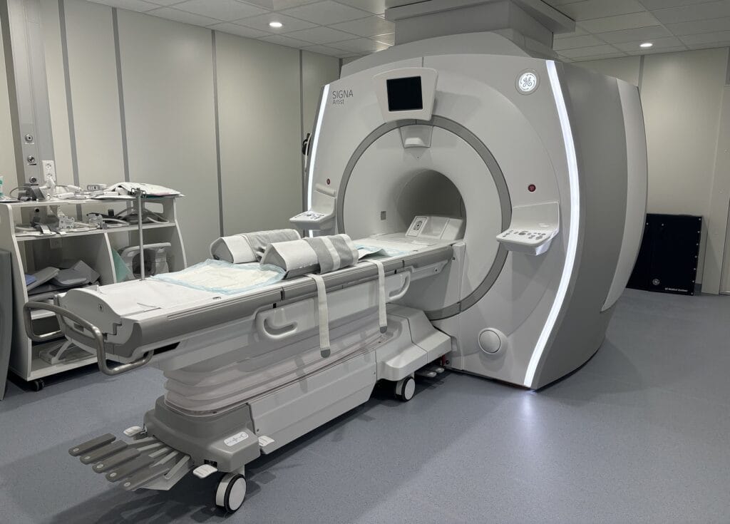 GE Signa Artist 1.5T MRI Scanner | Features & Overview